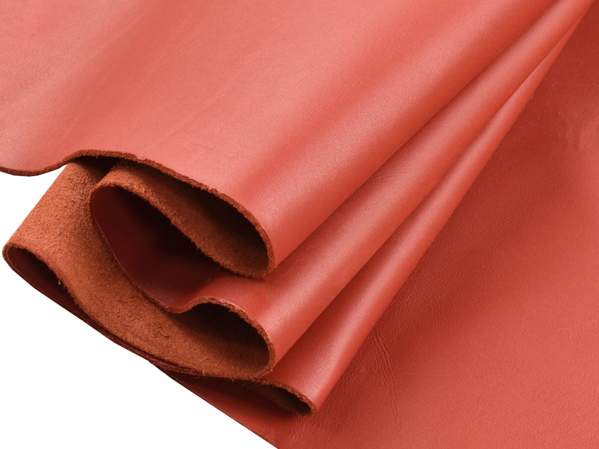 Calfskin Leather Hides | BuyLeatherOnline