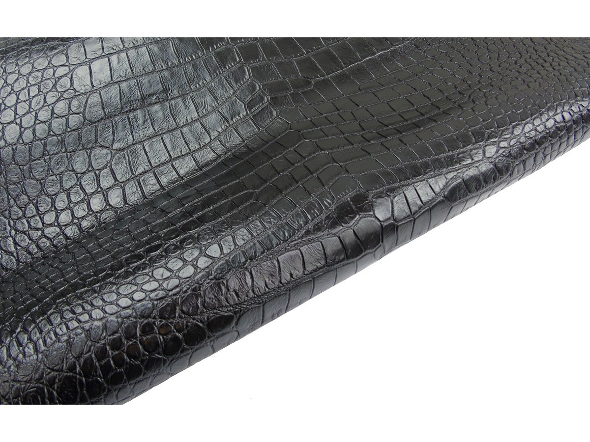 Crocodile Embossed Baby Calfskin Leather | BuyLeatherOnline